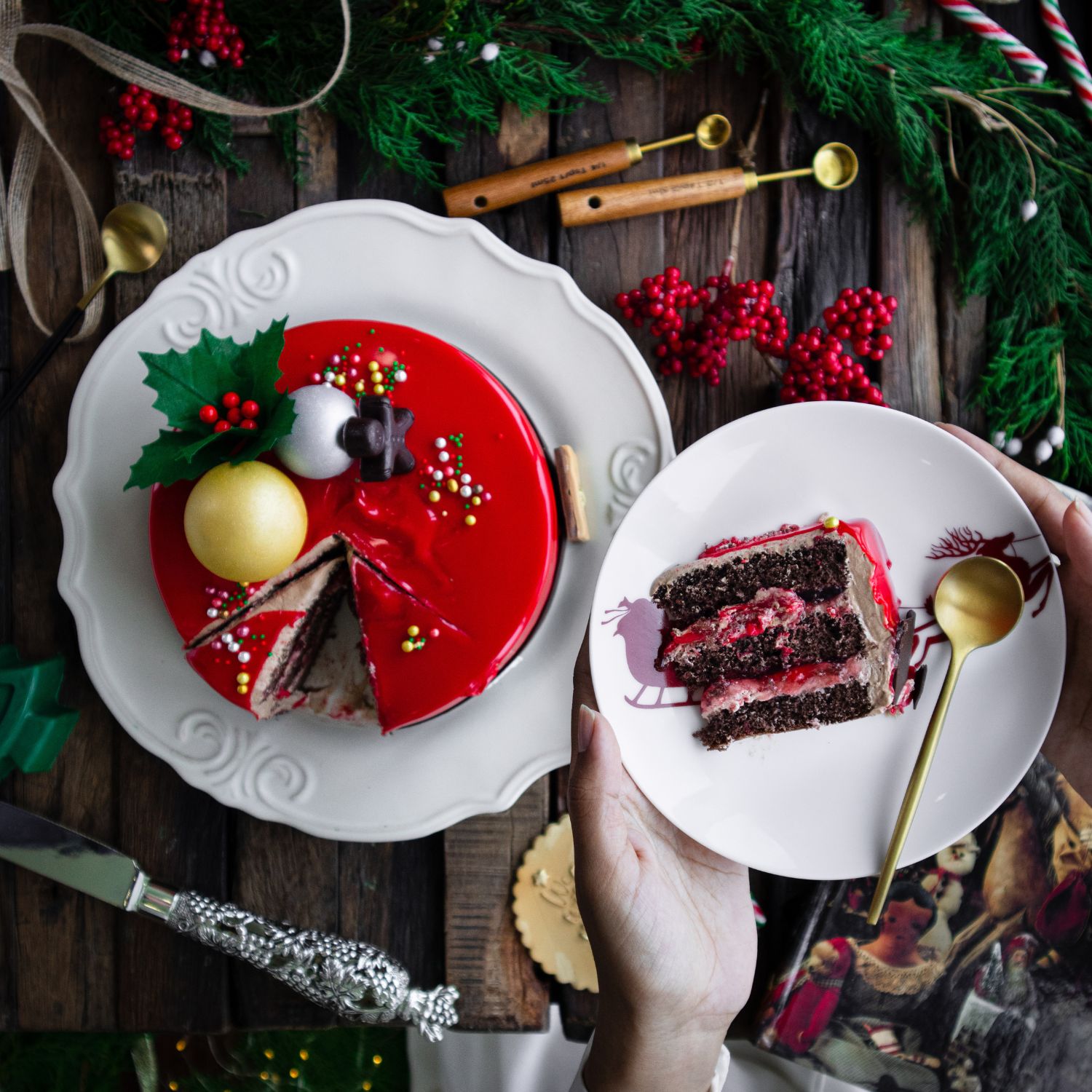 Presentation Christmas Gateau - The Fab