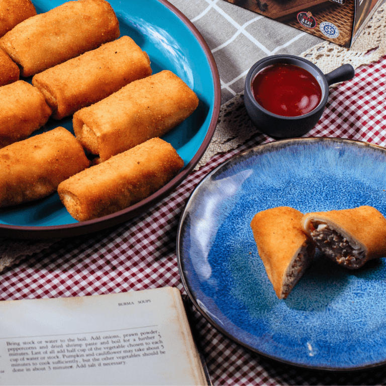 Frozen Chicken Rolls (8 in a pack) - The Fab